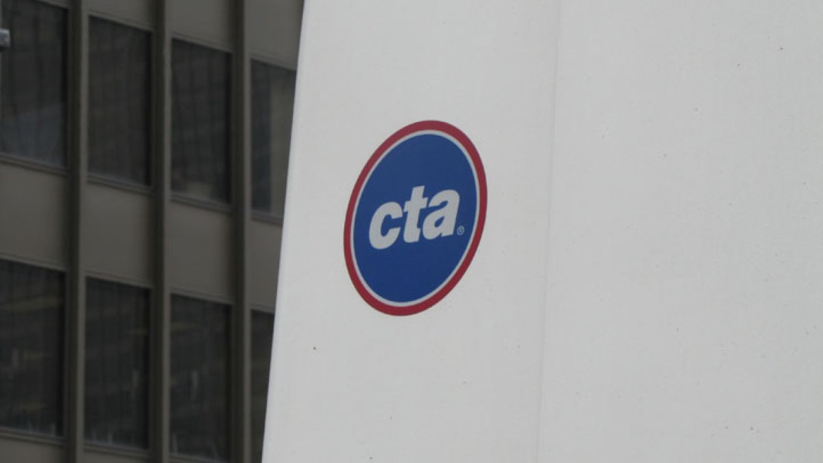 Cargos para acusado de apuñalar a conductor de autobús de la CTA ...