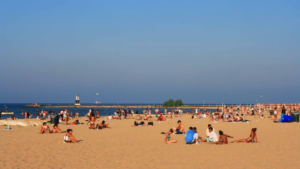Evanston ajusta operaciones de la playa para el final de la temporada ...