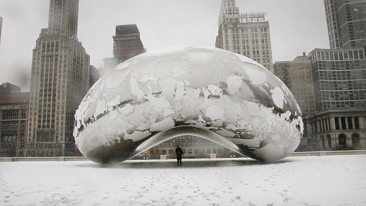 Chicago en alerta por fuertes vientos y tormenta eléctrica de nieve ...
