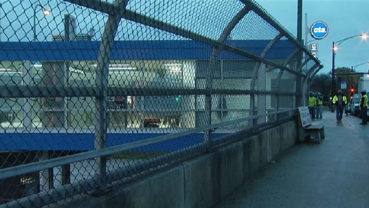 Arrestan a hombre que presuntamente subió a la cabina del conductor en ...