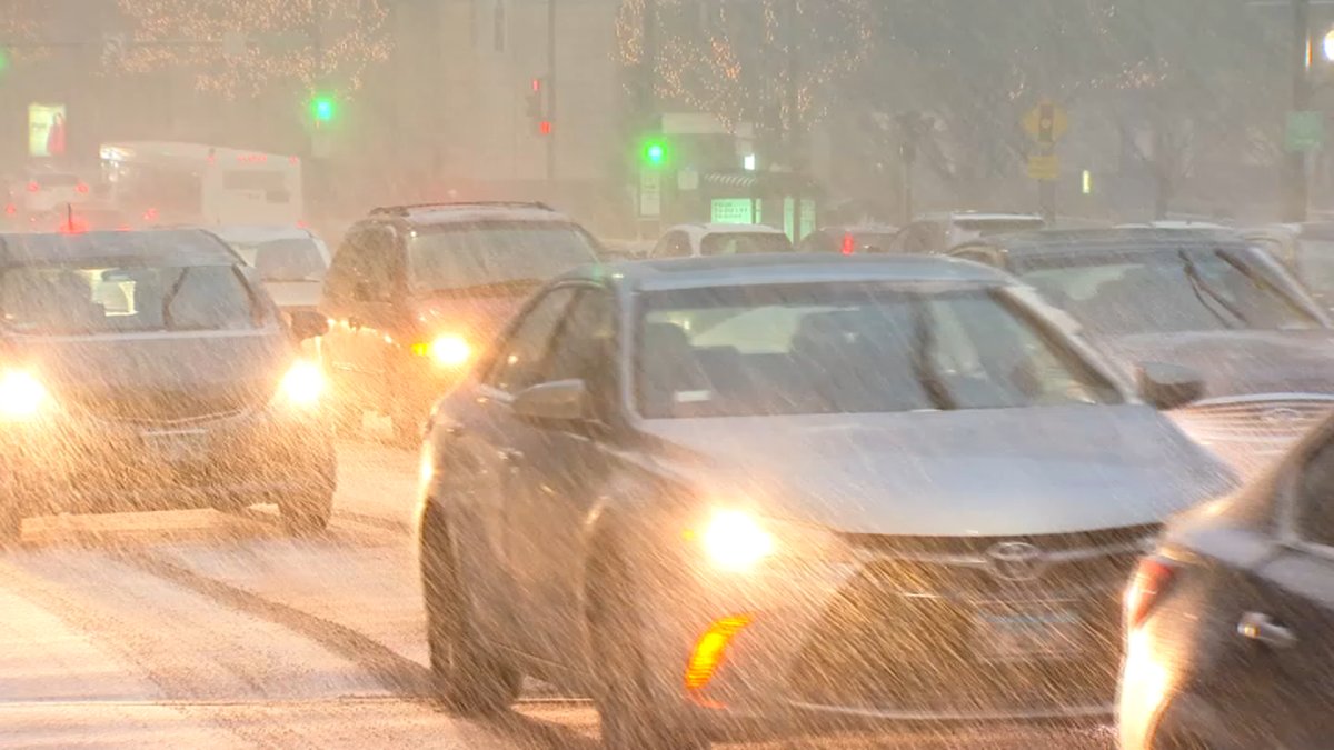 Cierran algunos DMV y cancelan test de manejo por tormenta en Chicago ...