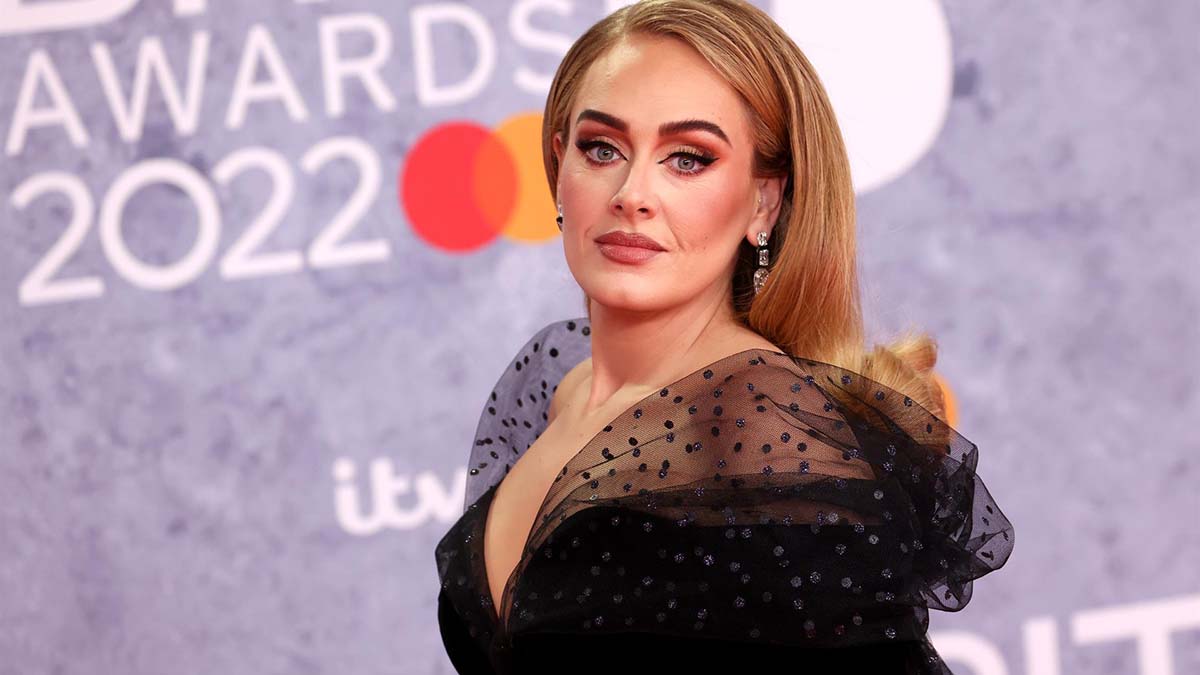 Adele corrige a sus fans sobre cómo se pronuncia su nombre – Telemundo ...