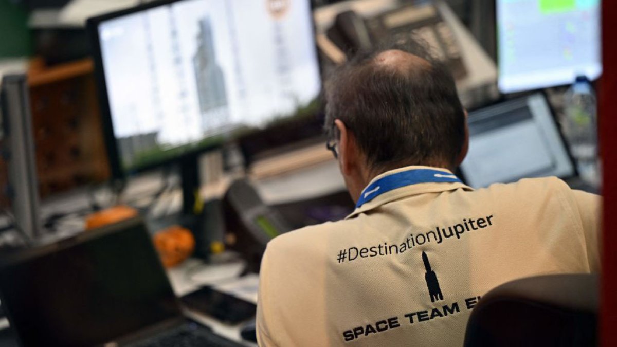 Misión Juice hacia Júpiter: antena se atasca en nave espacial – Telemundo Chicago