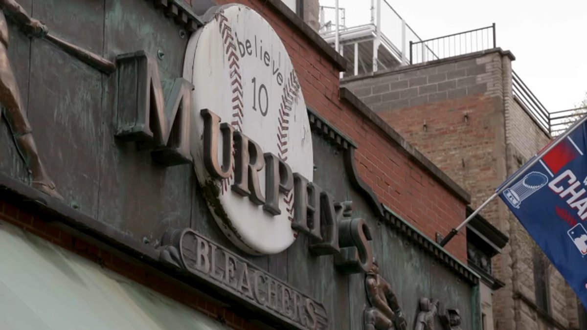 Muere Beth Murphy, propietaria de Murphy’s Bleachers en Wrigleyville ...