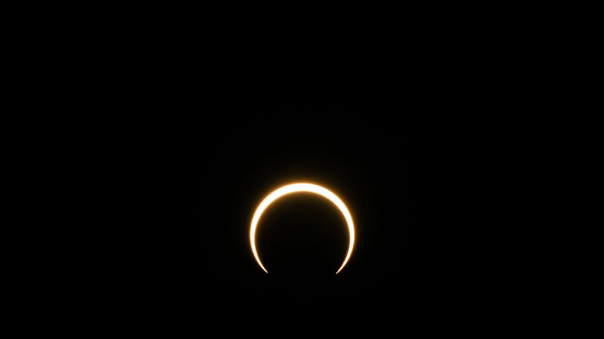 Eclipse solar en Chicago: así se vio en la ciudad – Telemundo Chicago