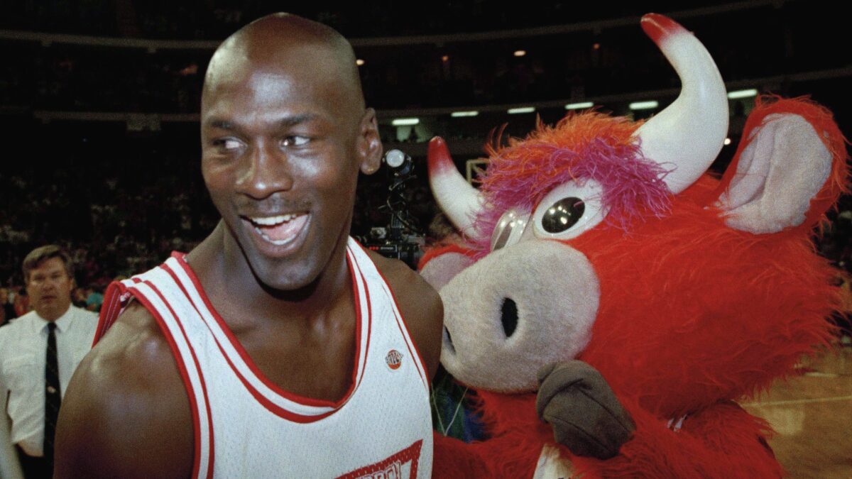 La historia detrás del icónico logo de los Bulls y por qué sigue siendo ...