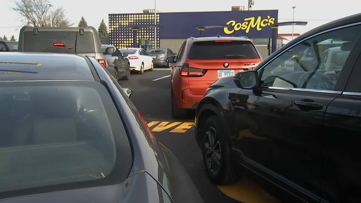 McDonald’s abre su primer restaurante CosMc’s: mira los menús ...