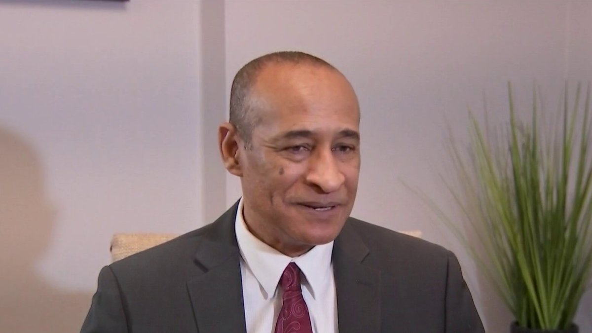 Clemente Nicado y sus logros en el periodismo de negocios – Telemundo ...