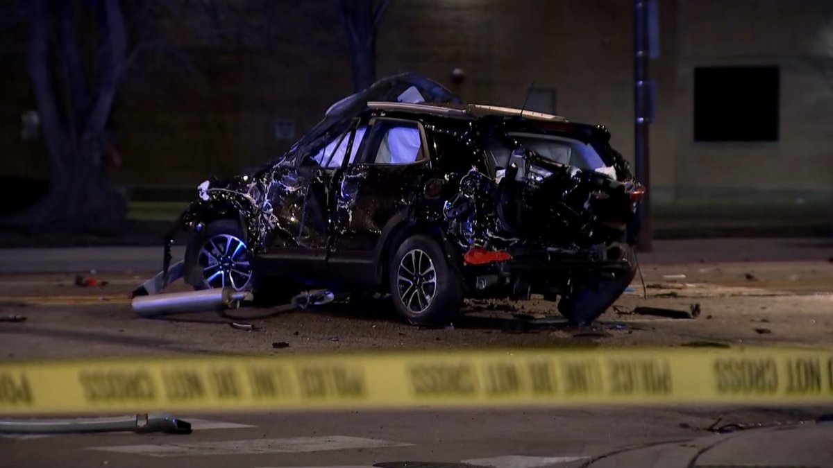 Un fallecido y 6 heridos tras choque de autos en Chicago – Telemundo ...