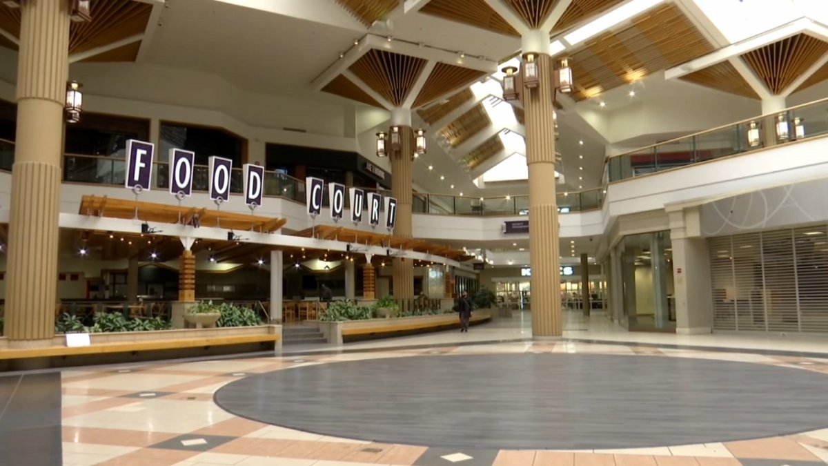 Stratford Square Mall en Bloomingdale cierra sus puertas – Telemundo ...