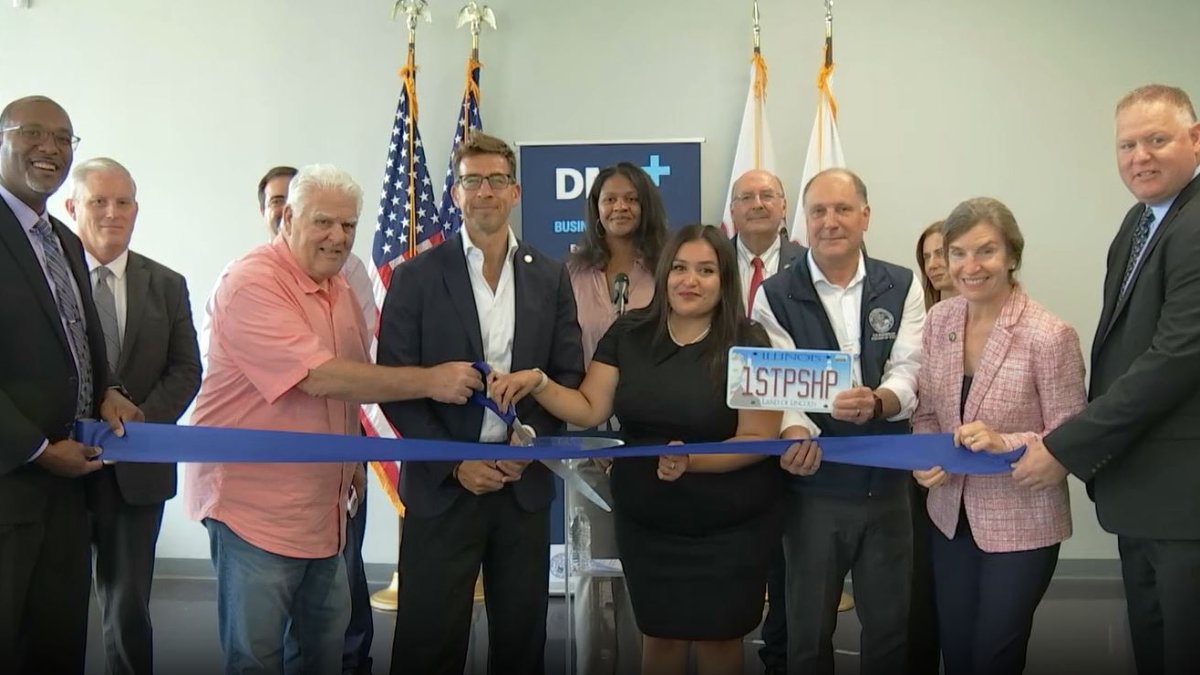 Primera instalación DMV Plus de Illinois – Telemundo Chicago