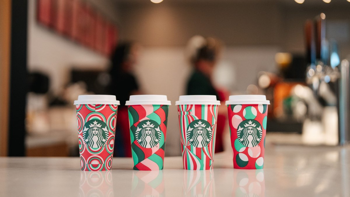 Menú navideño de Starbucks 2024: regresan los vasos rojos – Telemundo ...