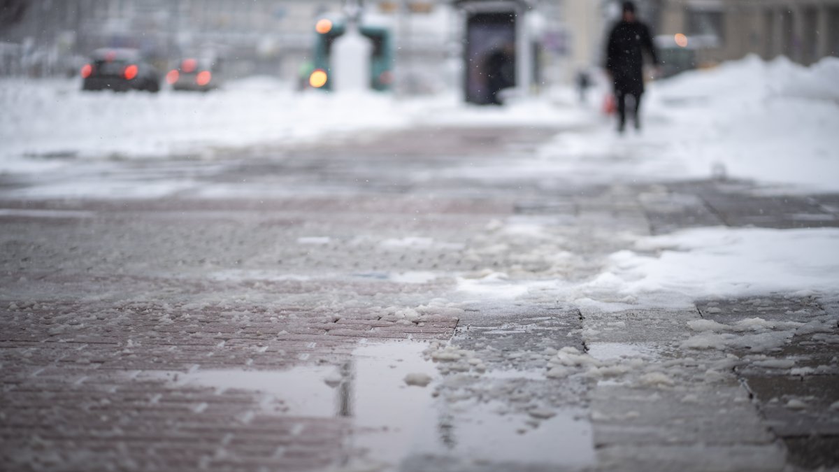 En Chicago: más acumulación de hielo, lluvia helada, aguanieve ...