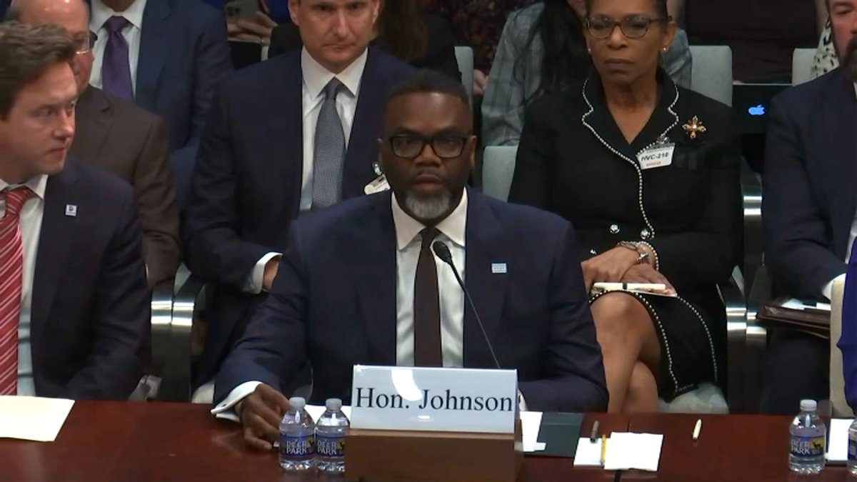 Audiencia del alcalde Brandon Johnson en el Congreso – Telemundo Chicago