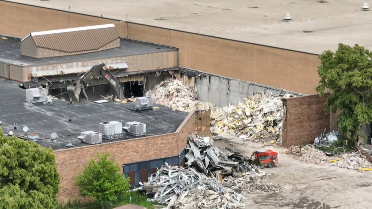 Así luce el Spring Hill Mall con el inicio de su demolición – Telemundo ...