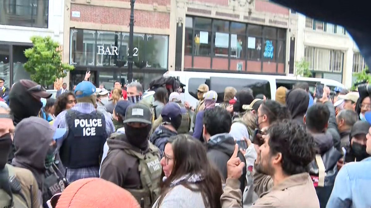 Redadas en Chicago: qué documentos dar, qué hacer, recursos legales ...