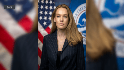 Renuncia Tricia McLaughlin, principal portavoz de DHS – Telemundo Chicago